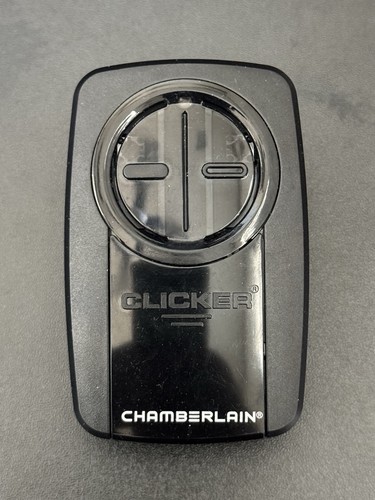 Chamberlain KLIK5U Clicker Universal 2-Button Garage Door Opener Remote ...