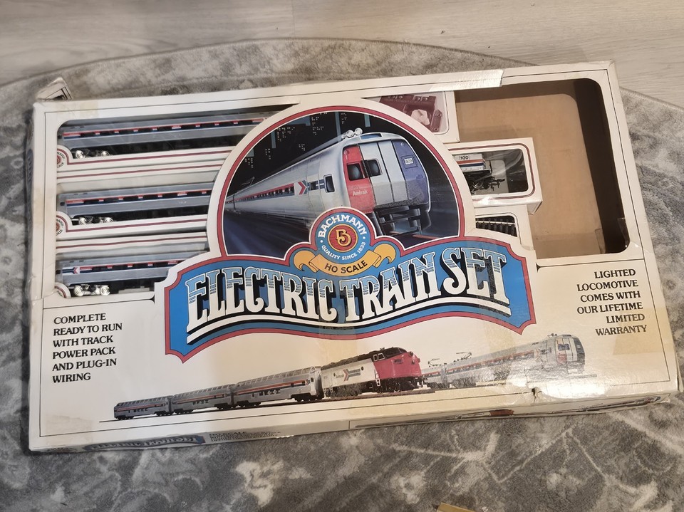 Bachmann Electric Train Set Amtrak Locomotive in Box Tested works | eBay