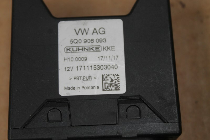 VW Golf 7 Passat B8 Tiguan Controller Fuel Pump 5Q0906093 | eBay