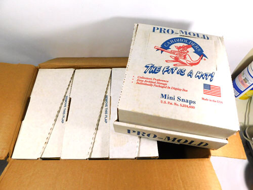 Pro Mold Screw Down Card Holder Case (Total of 400-Mini Snaps) | eBay