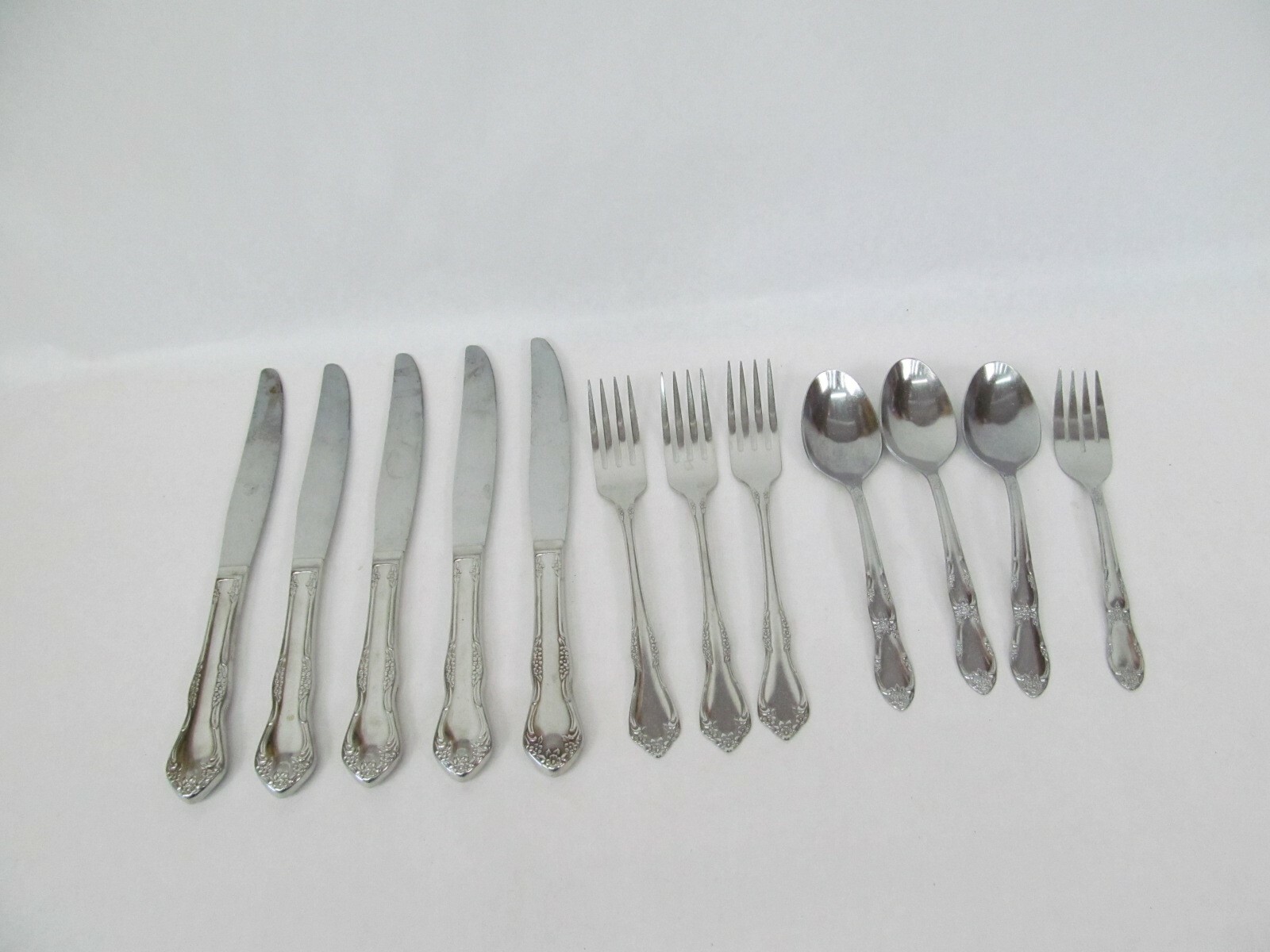 WM A Rogers Oneida Flatware Lot (2 Patterns) Stainless | eBay