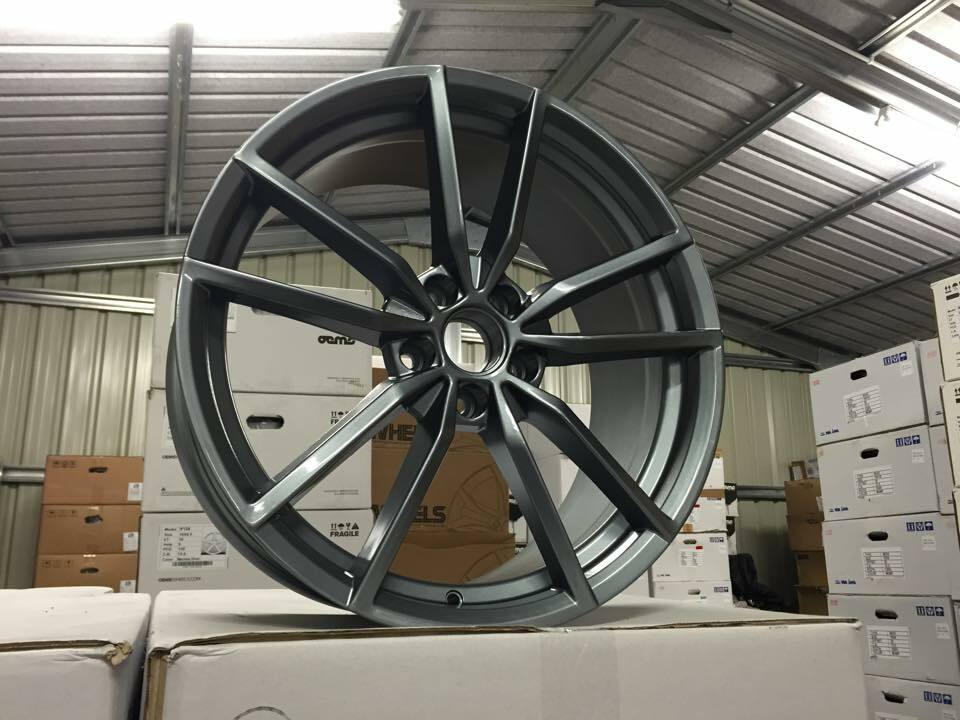 19" Golf R Pretoria Style Alloy Wheels Gloss Gun Metal Volkswagen MK5 ...