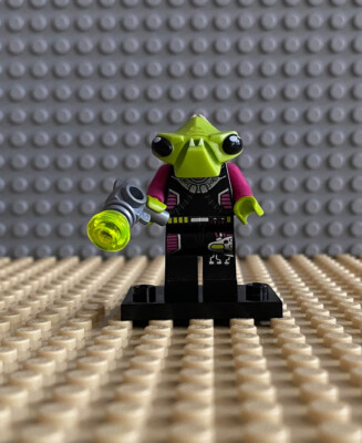 Lego Alien Conquest Alien Trooper LEGO94 | eBay