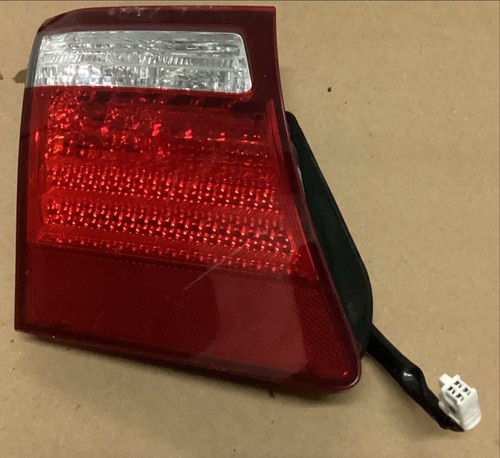 07-09 LEXUS LS460 DRIVER LEFT SIDE REAR INNER TAIL LIGHT TAILLIGHT LAMP ...