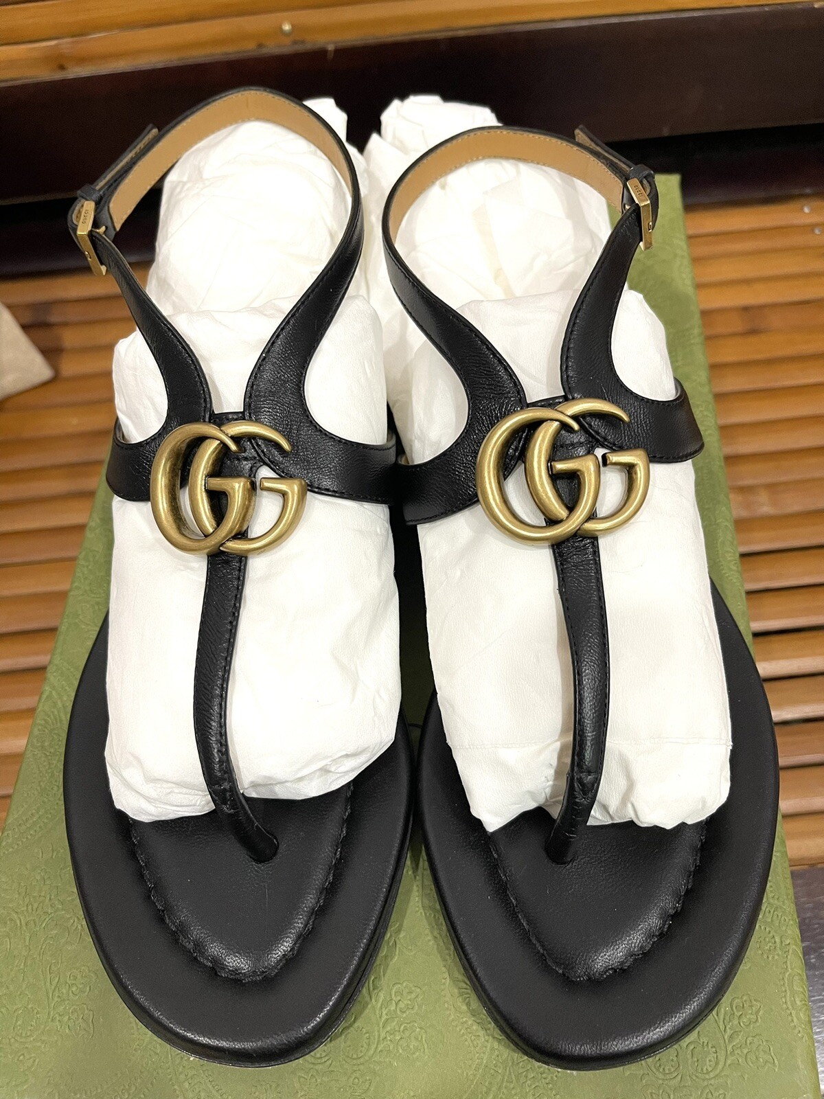 Authentic Gucci Sandals Double GG Thong Size 7 - Gem