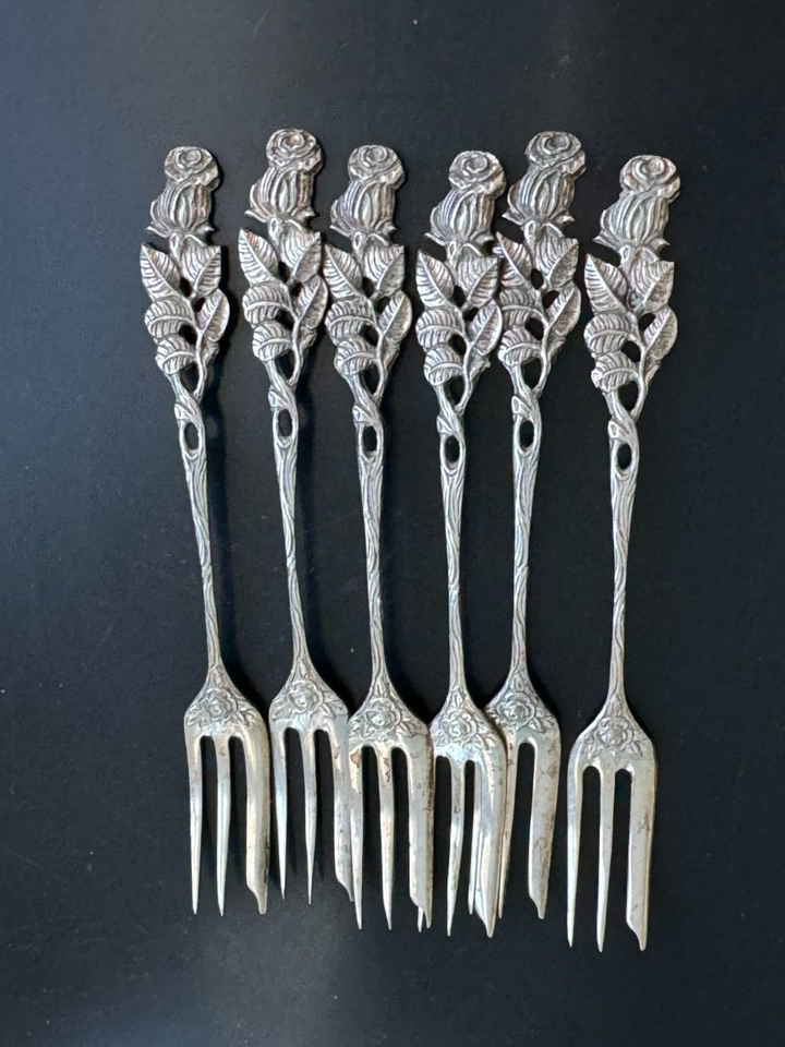 VINTAGE GERMAN ''ANTIKO'' 800 SILVER TEA/COFFEE ROSE PATTERN FLATWARE ...