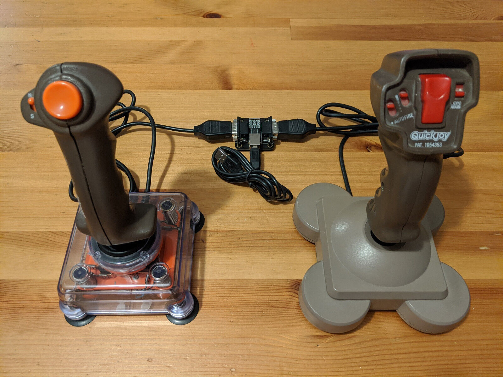 Neuer Mini 2x Amiga C64 DB9 Joy Joystick zum PC-Emulator USB-Adapter ...