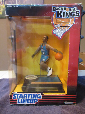 1997 Starting Lineup Grant Hill Backboard Kings Figure Detroit Pistons ...