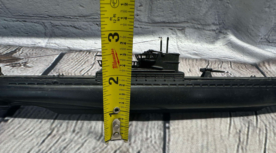 Aurora FF German Wolfpack U-Boat 716 MODEL PLASTIC 1961 1/600 SCALE | eBay