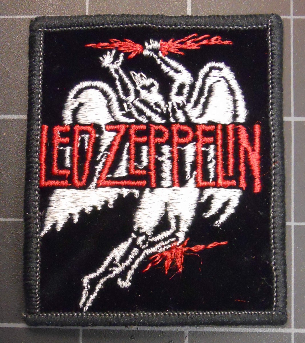 Led Zeppelin Svane Sang Logo