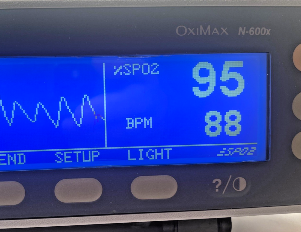 Nellcor N600x OxiMax Pulse Oximeter w/New Adult Sensor, New Battery ...