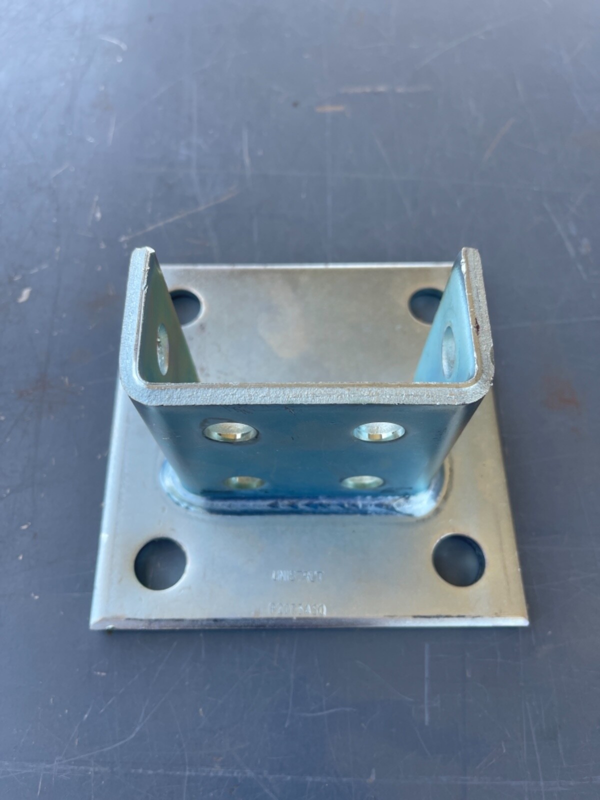 Unistrut P2073ASQ Square Post Base for 1-5/8″ Double Channel Strut | eBay