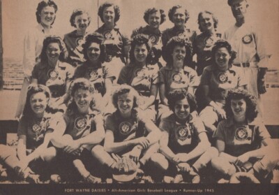1945 Fort Wayne Daisies Team - Womens Girls Baseball League - Vintage ...