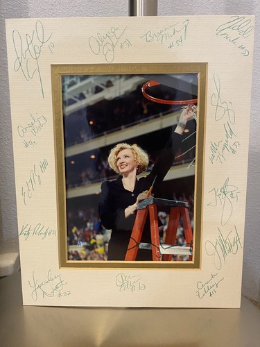 Jody Runge Signed Photo + 2000-01 Oregon Ducks Women’s Basketball Team ...