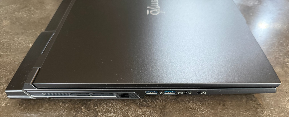 System76 Bonobo WS – i9-14900HX / 64GB DDR5 / RTX 4090 / 2x 1TB SSD's ...