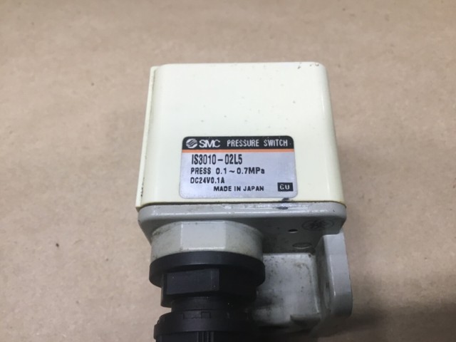 SMC Pneumatic Pressure Switch Mod# Is3010-02l5 for sale online | eBay