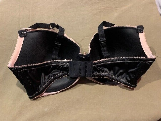 Affinitas Ladies Padded Bra Women Underwire Balconette Lace Trim ...