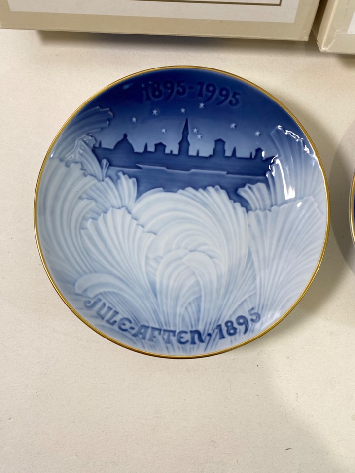 Christmas plates. Jule Aften. 1899, 1895, 1963 by Bing & Grøndahl ...