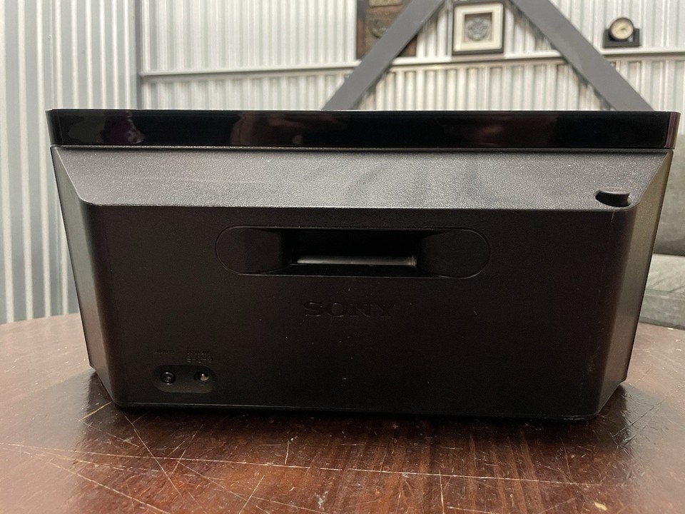 Sony RDP-XF100ip Personal Radio Docking System 30 Pin iPhone/iPod ...