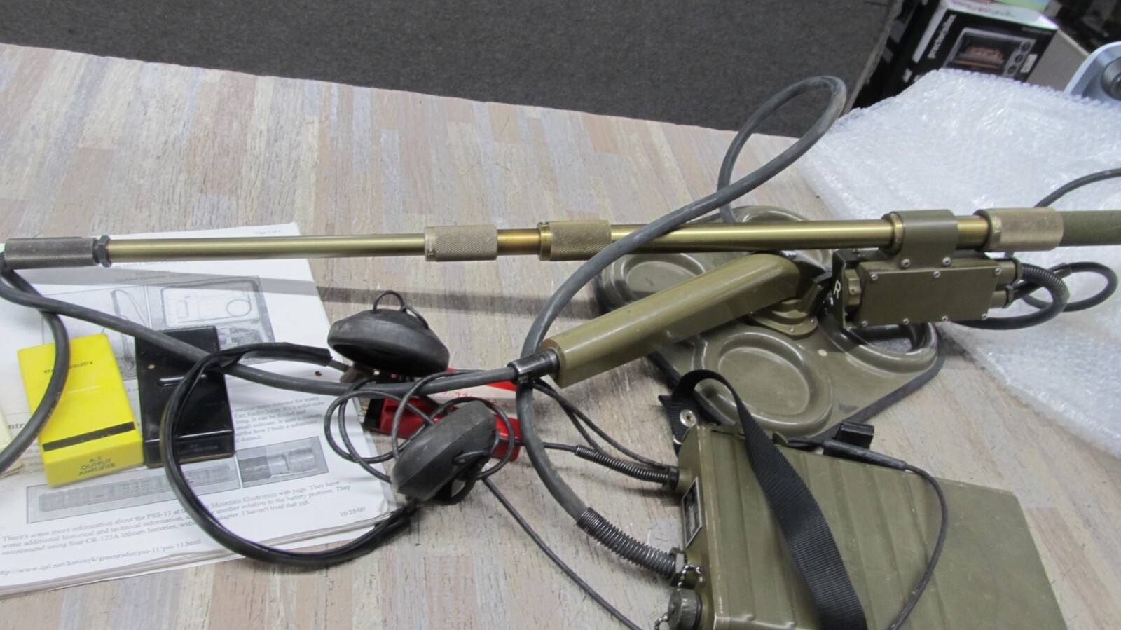 VINTAGE US ARMY AN/PSS-11 Vintage Mine Detector Vietnam War.W/ Case ...