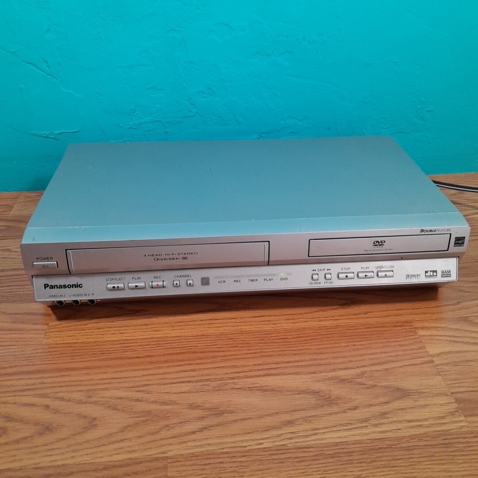 Panasonic VCR DVD Combo Player / Recorder Model PV-D4735S TESTED NO ...