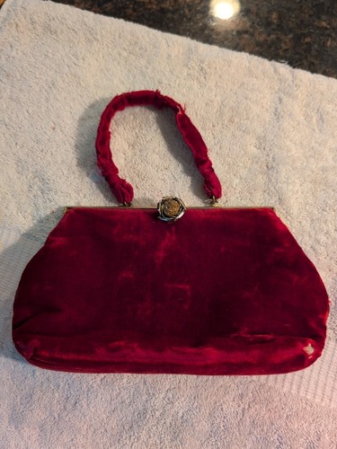 Vintage 1950s Saks Fifth Avenue Red velvet purse 👛 Goldtone Rhinestone ...