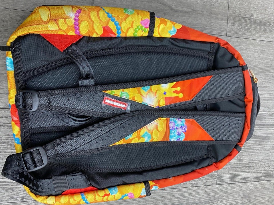 Sprayground Looney Tunes Rich King Bugs Bunny DLXR Backpack Limited ...