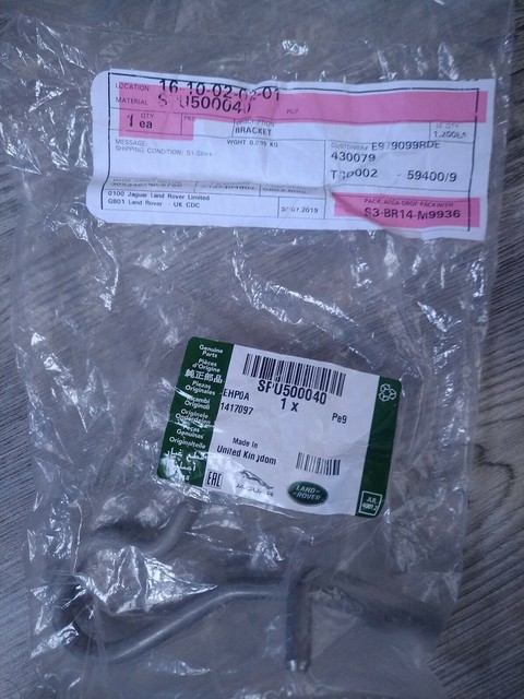 Land Rover Genuine Discovery 3 & 4 Right Hand Brake Cable Guide ...