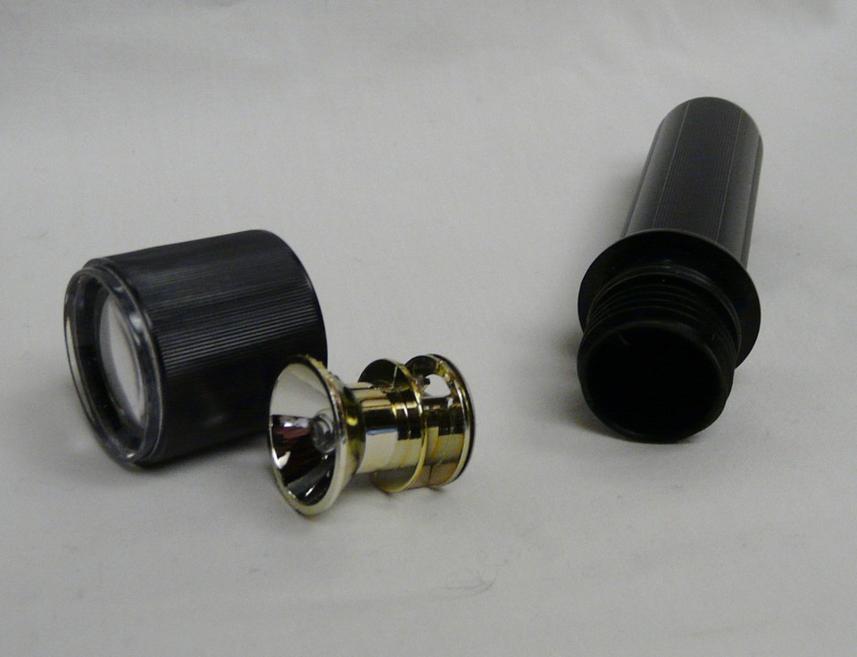 Vintage 80s TEKNA MICRO LITE Waterproof Pocket Flashlight T-1050 ~NEW ...