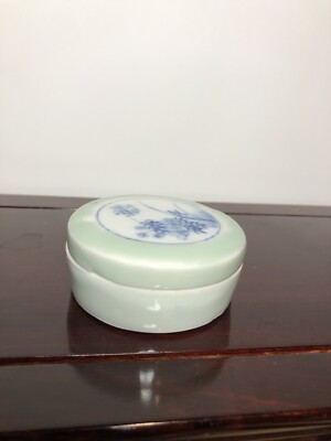 Japanese Celadon Porcelain Trinket Box Hand Painted Antique 3 ...