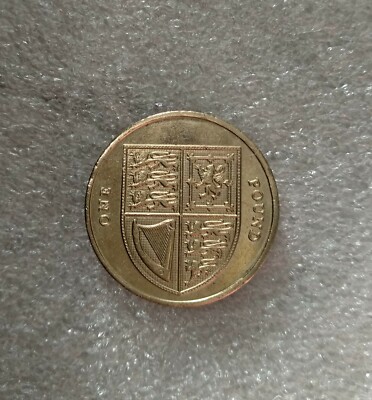 Collectible British £1 Coin Shield Of The Royal Arms 2015 | eBay UK