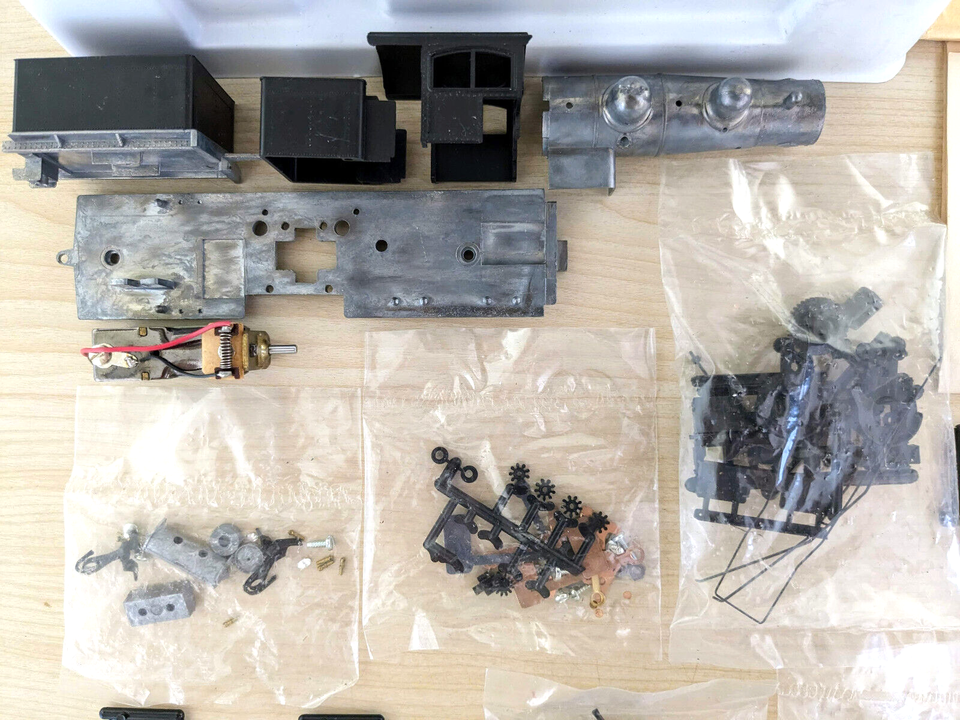 L@@K! **NIB HOn3 ROUNDHOUSE MDC LIMA 3-TRUCK SHAY KIT **SEALED BAGS ...