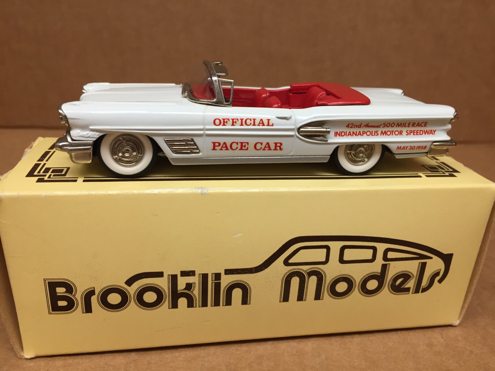 BROOKLIN MODELS METAL 1:43 SCALE 1958 PONTIAC BONNEVILLE PACE CAR ...
