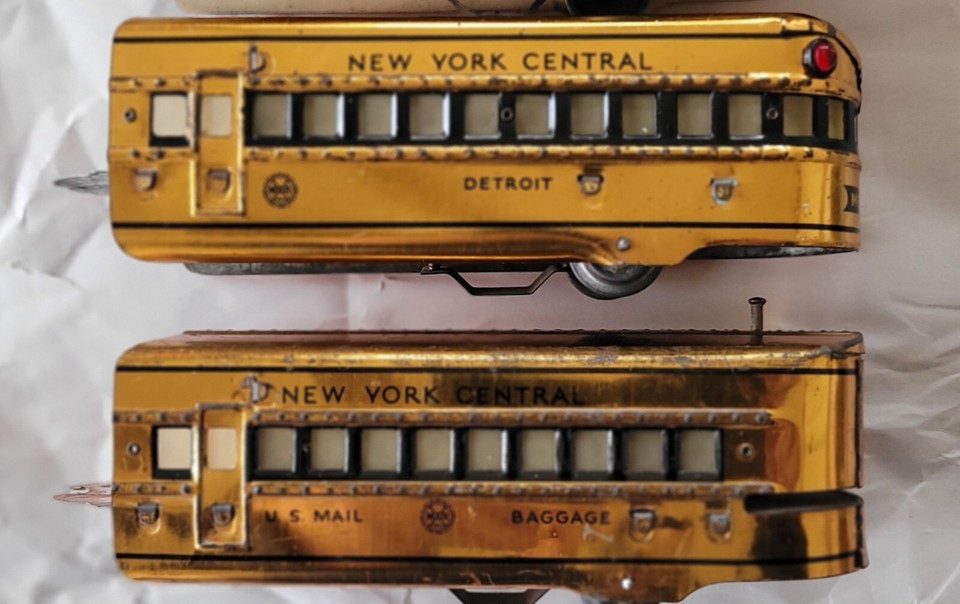 Vintage Marx Streamline Copper Mercury Passenger Train Set O Gauge ...