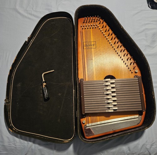 VINTAGE OSCAR SCHMIDT AUTOHARP 15 CHORD W/ CASE & TUNING KEY | eBay