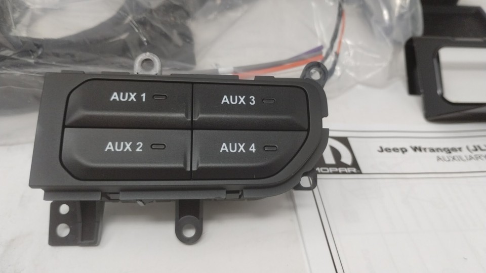 19-20 Jeep Wrangler Gladiator Black Auxiliary Switch Bank Factory Mopar ...