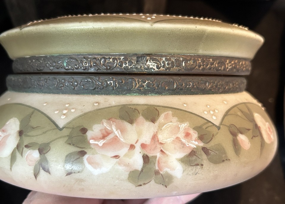 C.F. Monroe large WaveCrest Nakara Puff Box hand painted | eBay