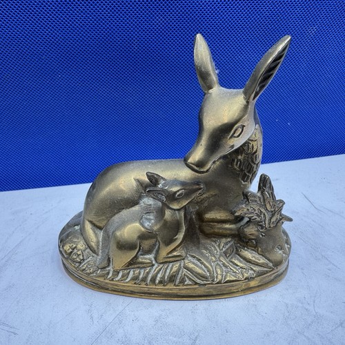 Brass Female Doe Deer with Fawn Ornament Vintage 400g Lovely piece | eBay