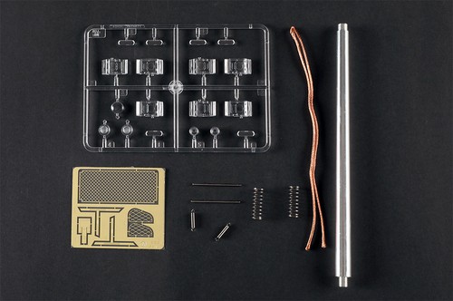 I Love Kit 61618 M4A1E8 MEDIUM TANK 1:16 Model Kit | eBay