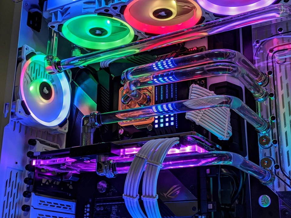 Custom Crystal Hardline Liquid Cooled Gaming PC - AMD Ryzen 3950x - RTX ...