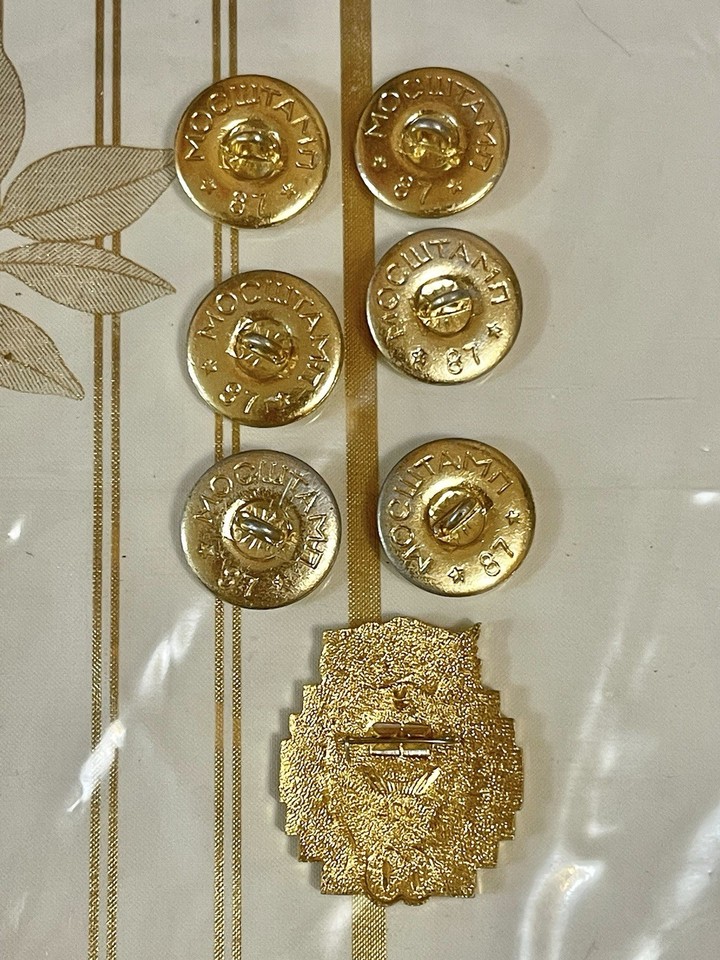 VTG MILITARY Soviet General's Buttons 6 Pieces + USSR BADGE PIN Hammer ...