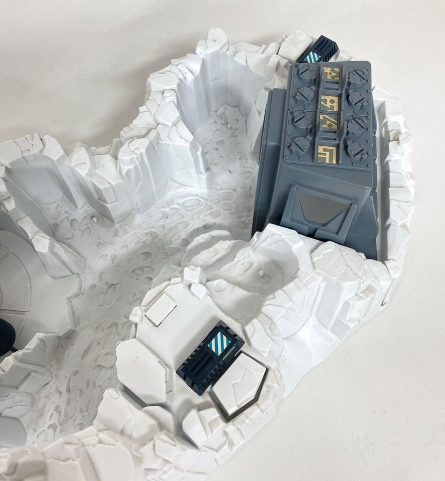 Hoth Imperial Attack Base 100% Complete 1980 Star Wars ESB Kenner ...