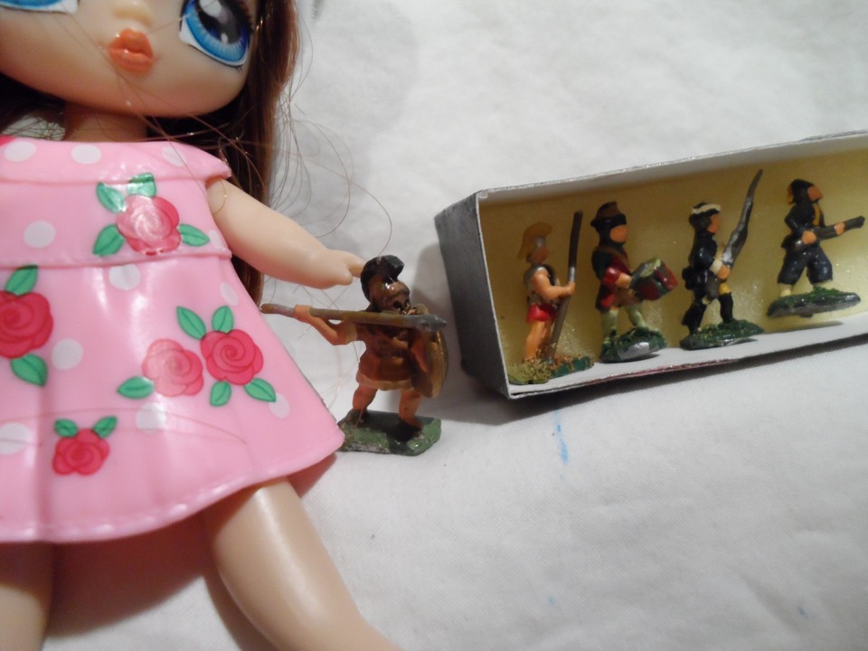 VTG Dollhouse Tiny Metal Soldiers Toys in OOAK Gift Box CUTE!! Kids ...