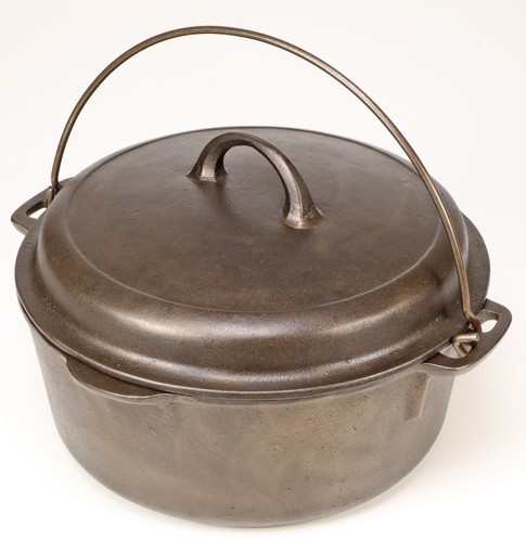 Post 1960s Unmarked Wagner Ware No 8 Cast Iron Round Roaster Dutch Oven ...