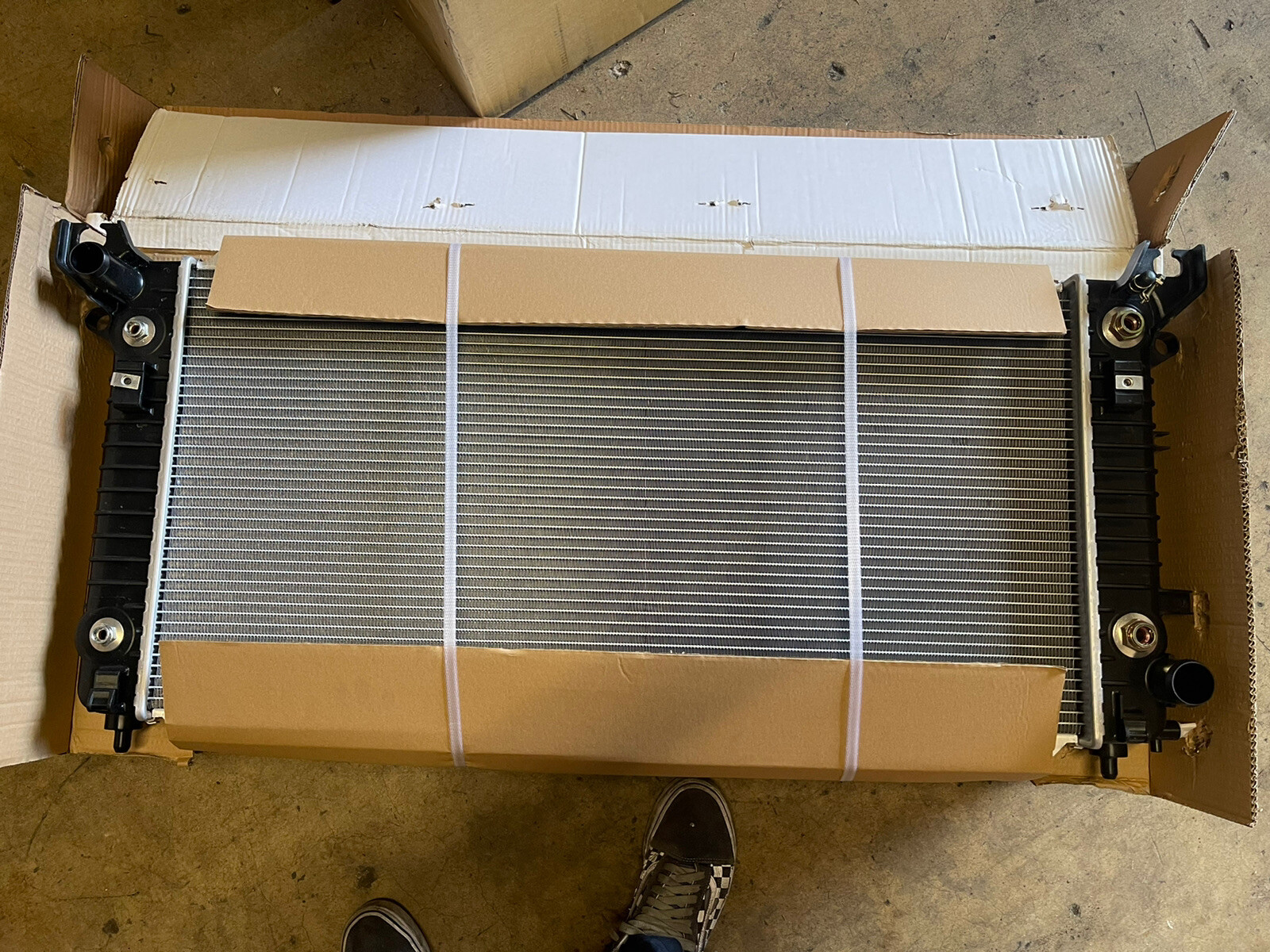 NEW 15-16 GMC YUKON-CHEVY SILVERADO 1500-CADILLAC ESCALADE RADIATOR DPI ...