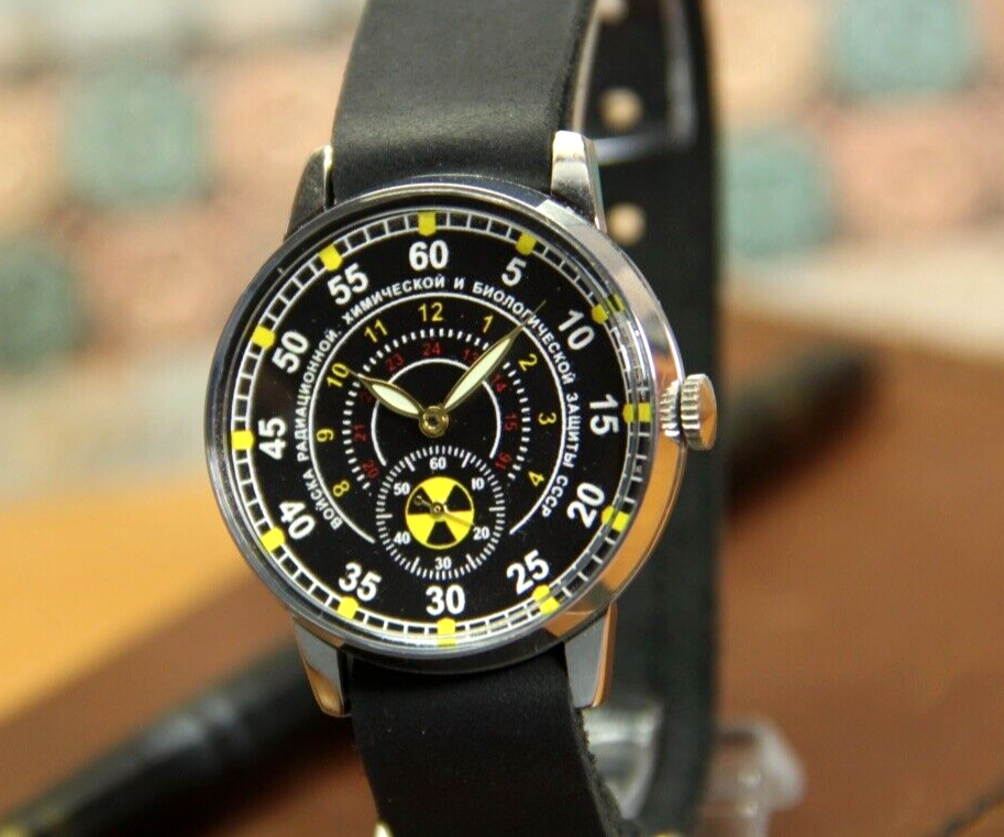 Men's Wrist Watch Pobeda Radiation troops Mechanical watch Soviet watch ...