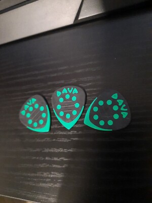 Dava Control Grip Tips Picks 3 Pack - Green | eBay