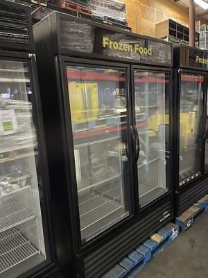 Freezers - True Gdm-49F