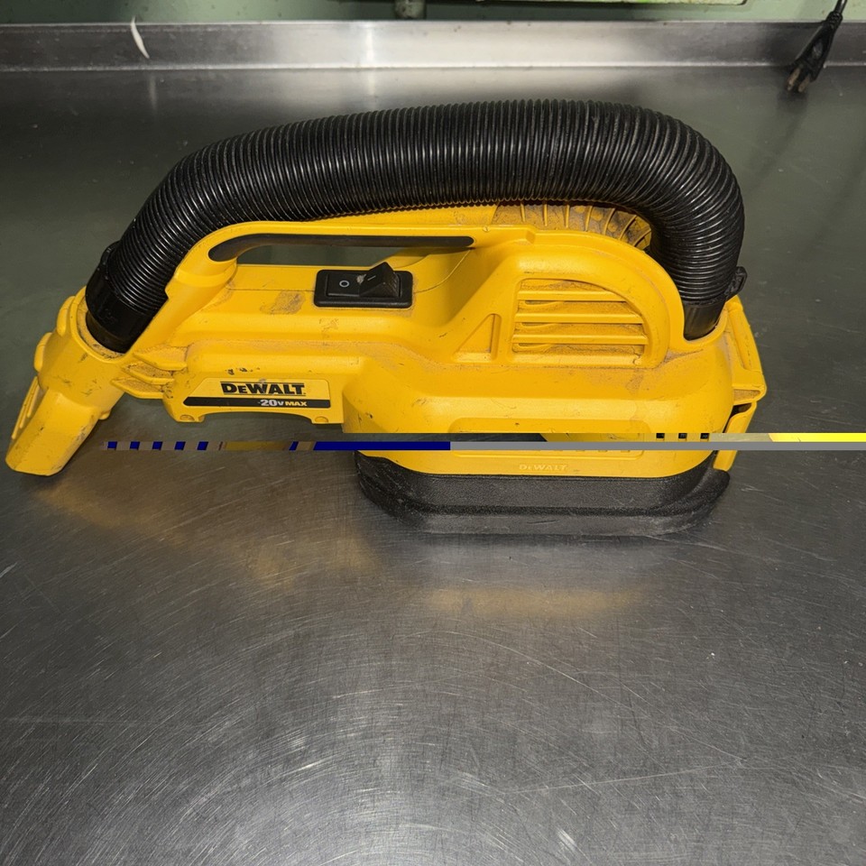 DeWalt DCV517 20V Cordless 1/2-Gallon Wet/Dry Handheld Vacuum Tool Only ...