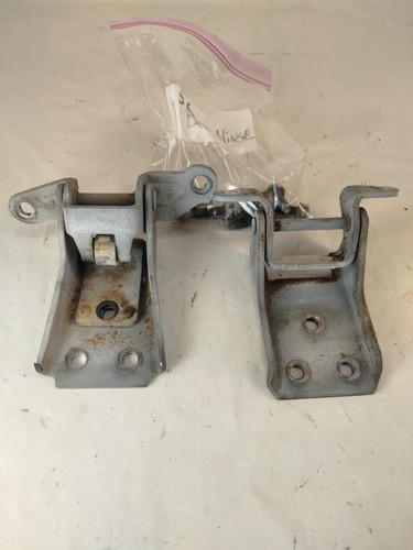 1989 to 1994 Ford Ranger Door Hinges Passenger Side Upper and Lower Set ...